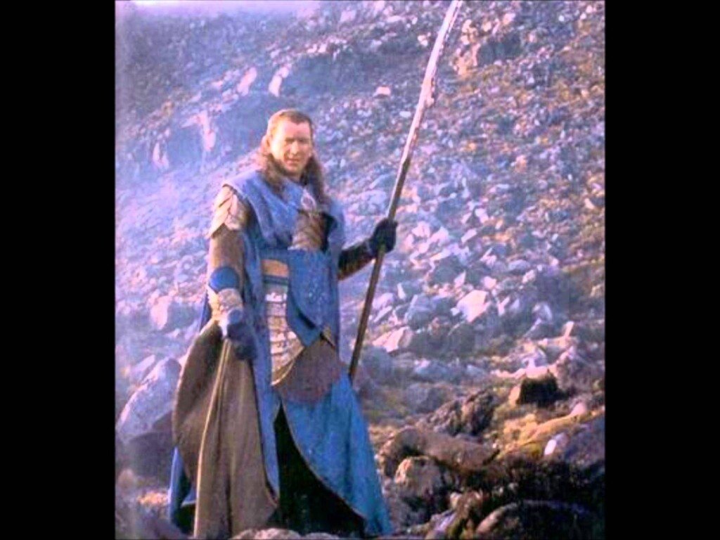 LOTR Deleted Scene: Eleven King Gil-Galad’s Fight to the Death With ...